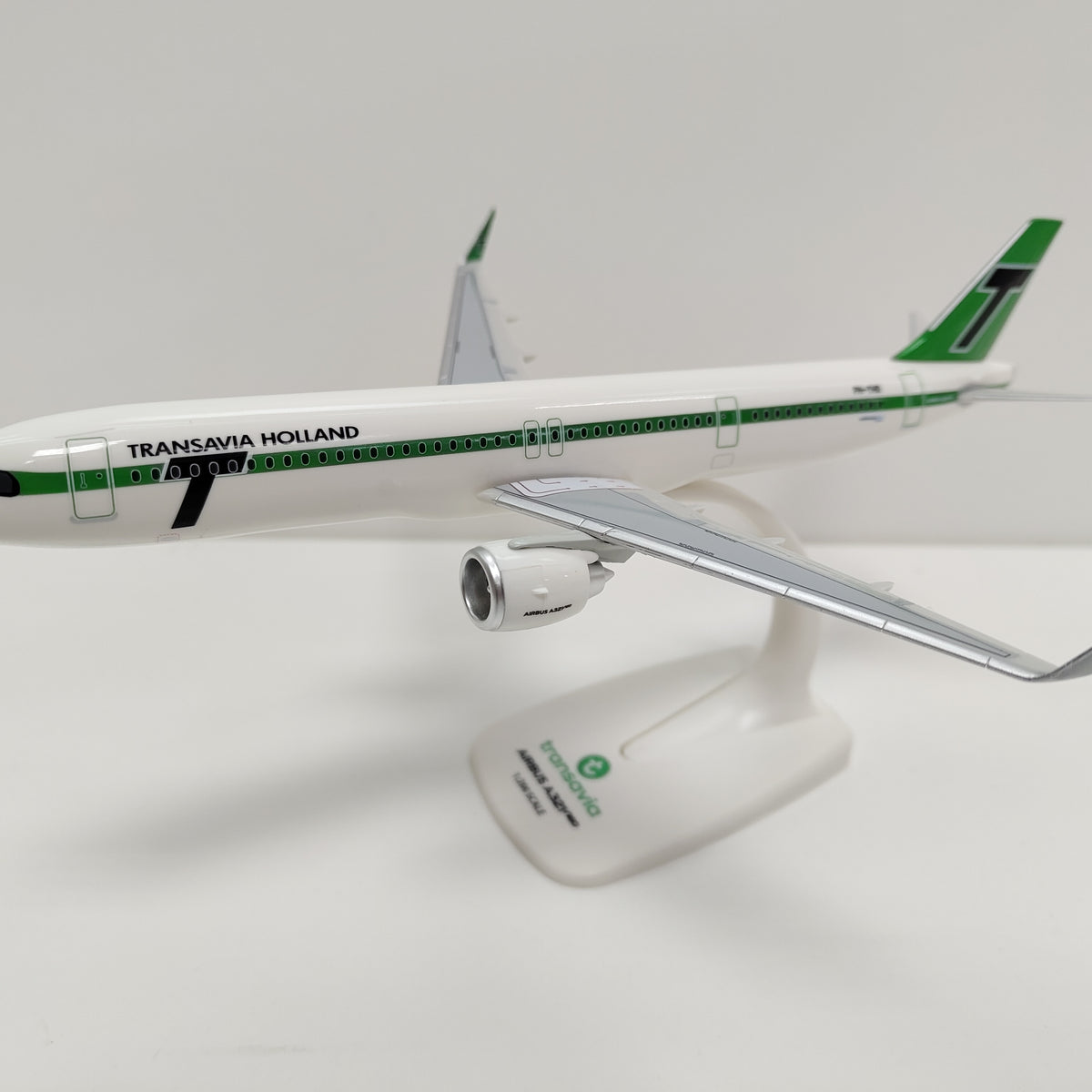 PPC Models Transavia Retro Airbus A321 Neo PH-YHD 1/200 Aircraft Scale ...